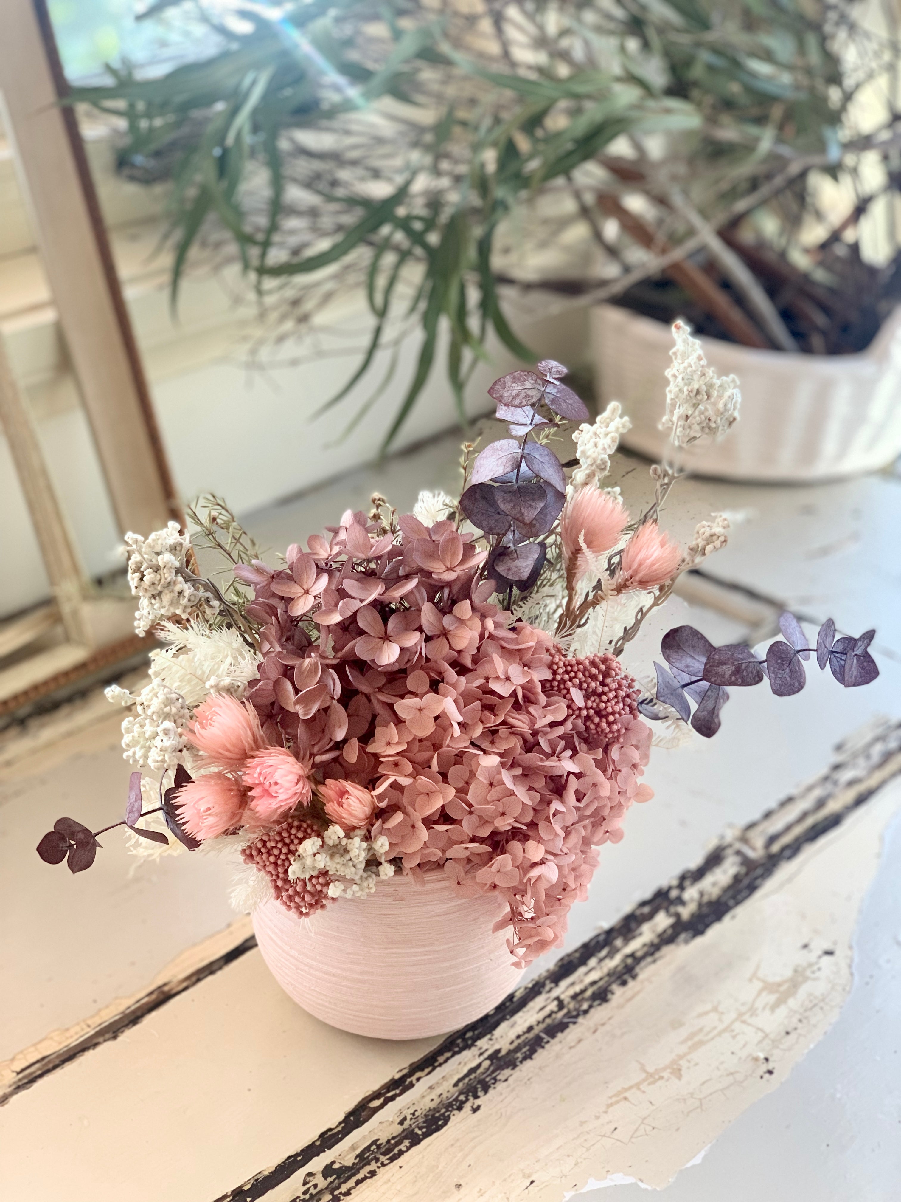 Antique Mauve arrangement with vase[M] preserved dried flowers – FLEURI ...